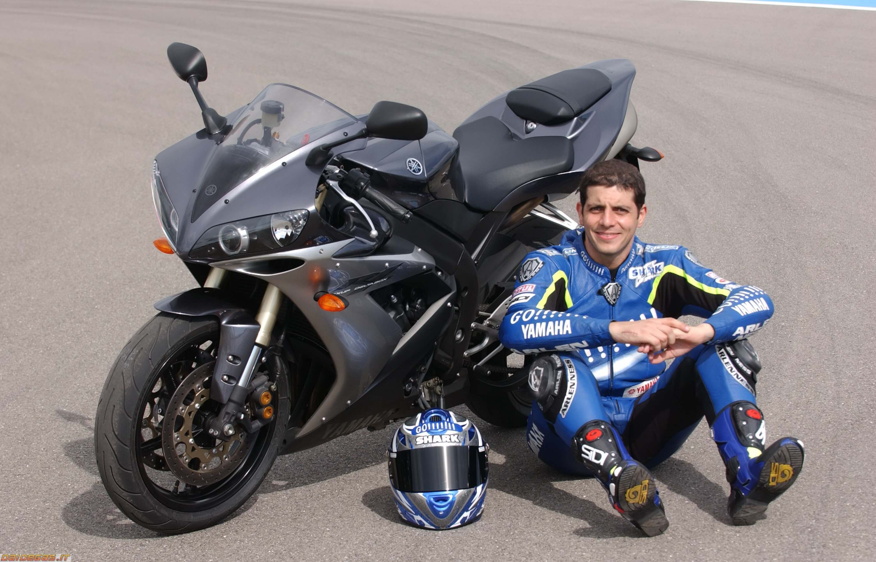 ALEXANDRE BARROS raccolta foto thread - DaiDeGas Forum