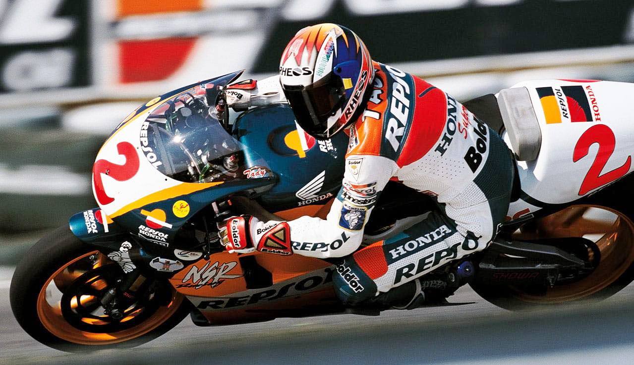 TADAYUKI OKADA raccolta foto thread - DaiDeGas Forum