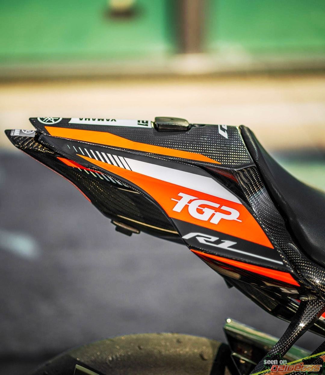 2015 Yamaha R1 R1M colorazioni particolari - DaiDeGas Forum