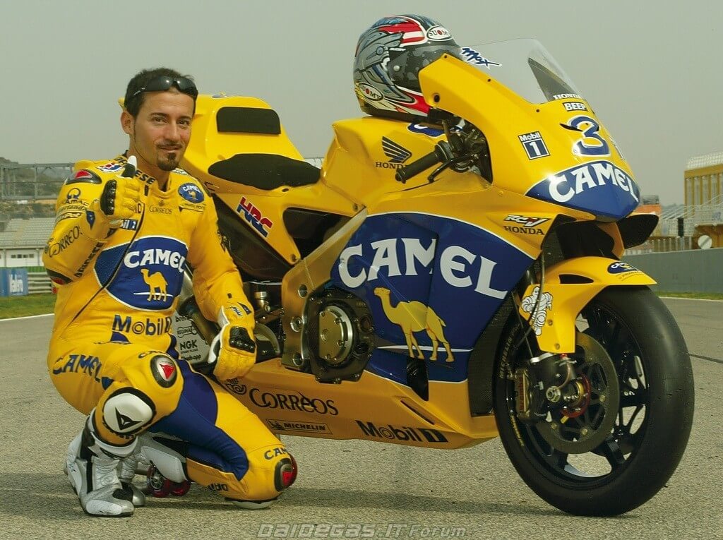 MAX BIAGGI foto gallery raccolta thread - DaiDeGas Forum