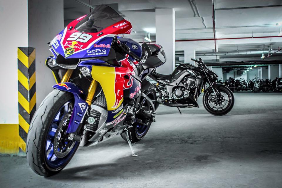 2015 Yamaha R1 R1M colorazioni particolari - DaiDeGas Forum