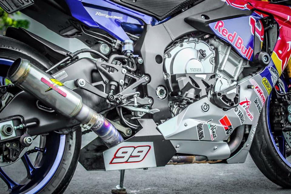 2015 Yamaha R1 R1M colorazioni particolari - DaiDeGas Forum