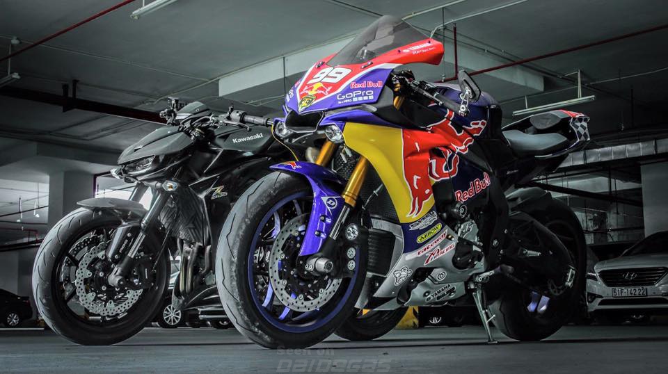 2015 Yamaha R1 R1M colorazioni particolari - DaiDeGas Forum