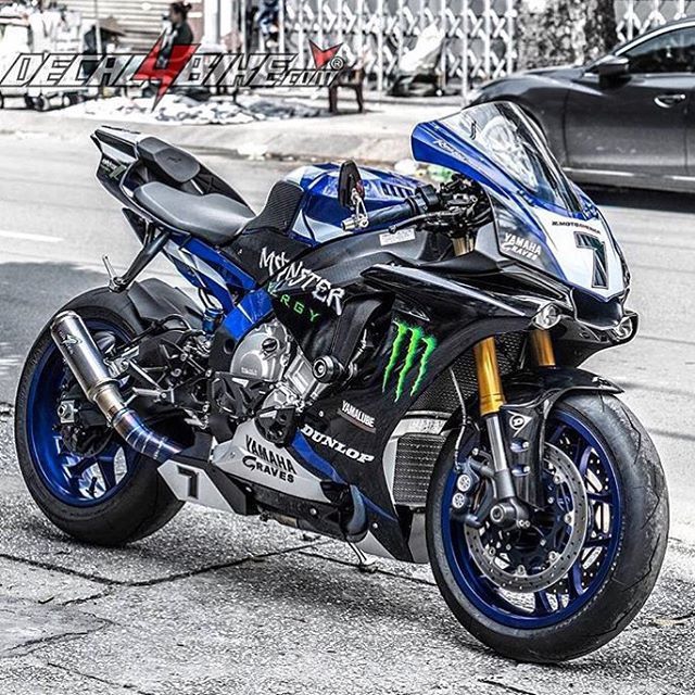2015 Yamaha R1 R1M colorazioni particolari - DaiDeGas Forum