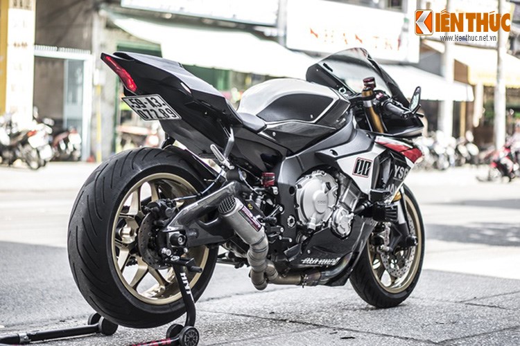 2015 Yamaha R1 R1M colorazioni particolari - DaiDeGas Forum