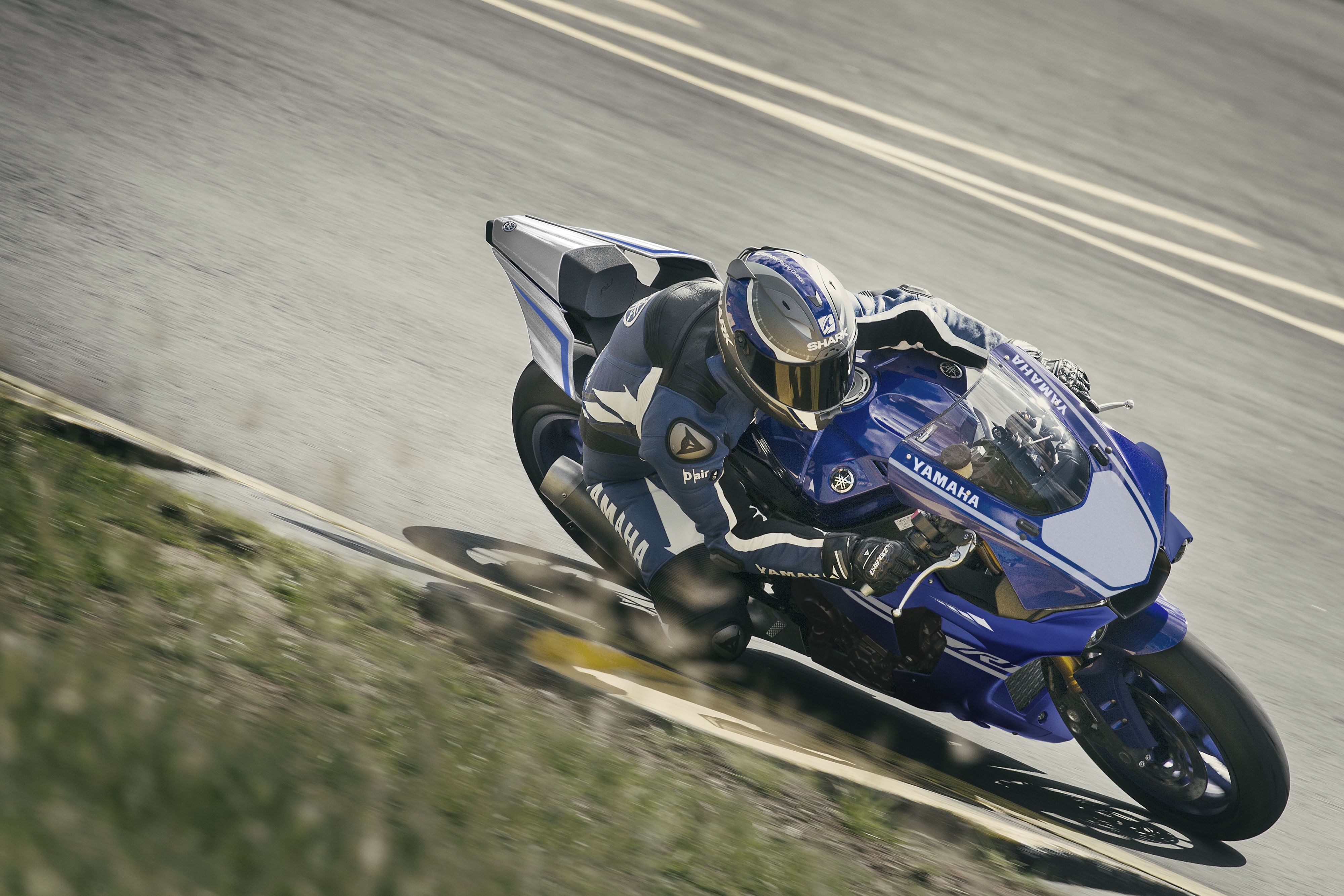 2017 YZF-R1 Released Today | Yamaha R1 Forum: YZF-R1 Forums