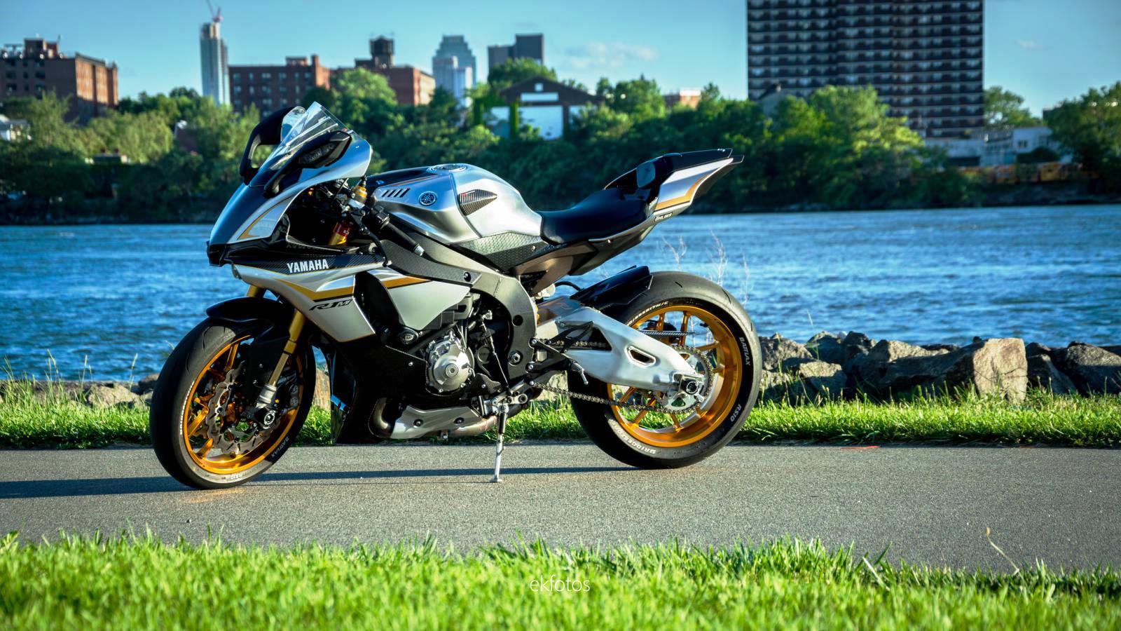 Colorazioni PARTICOLARI o REPLICA Yamaha R1 R6 - DaiDeGas Forum