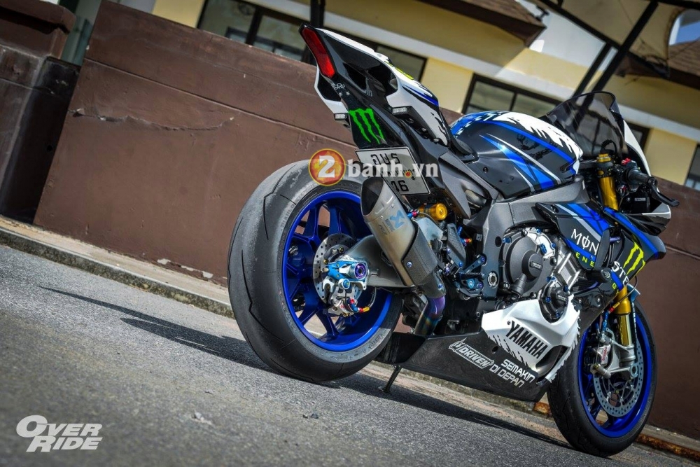 2015 Yamaha R1 R1M colorazioni particolari - DaiDeGas Forum