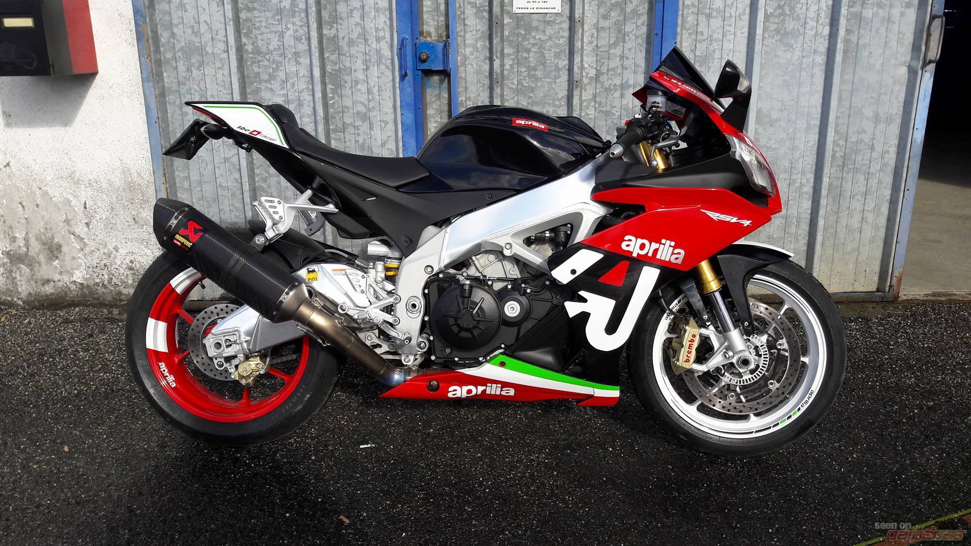 Grafiche originali e particolari Aprilia RSV RSV4 Tuono - DaiDeGas Forum