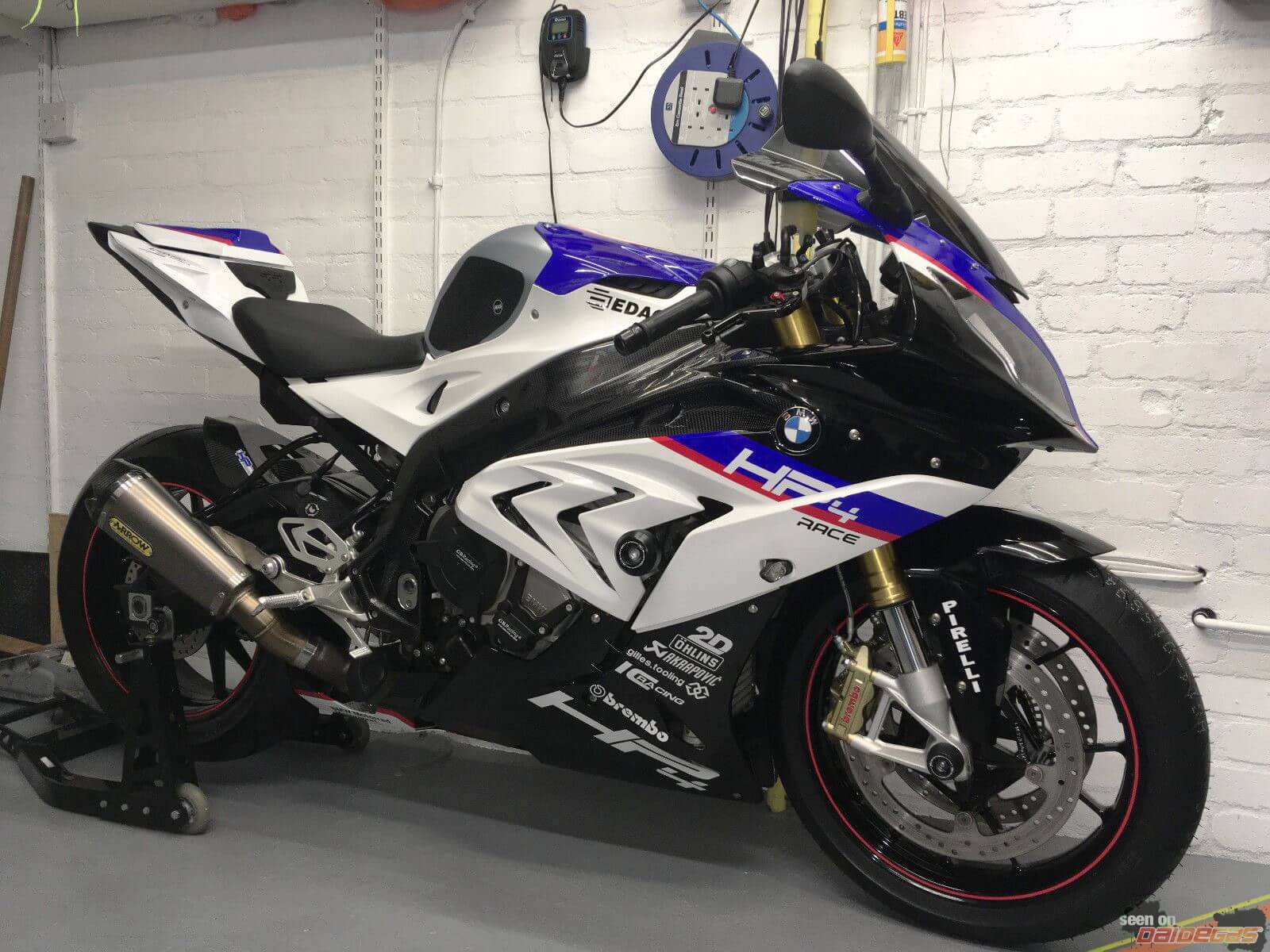 BMW S1000RR colorazioni particolari - DaiDeGas Forum