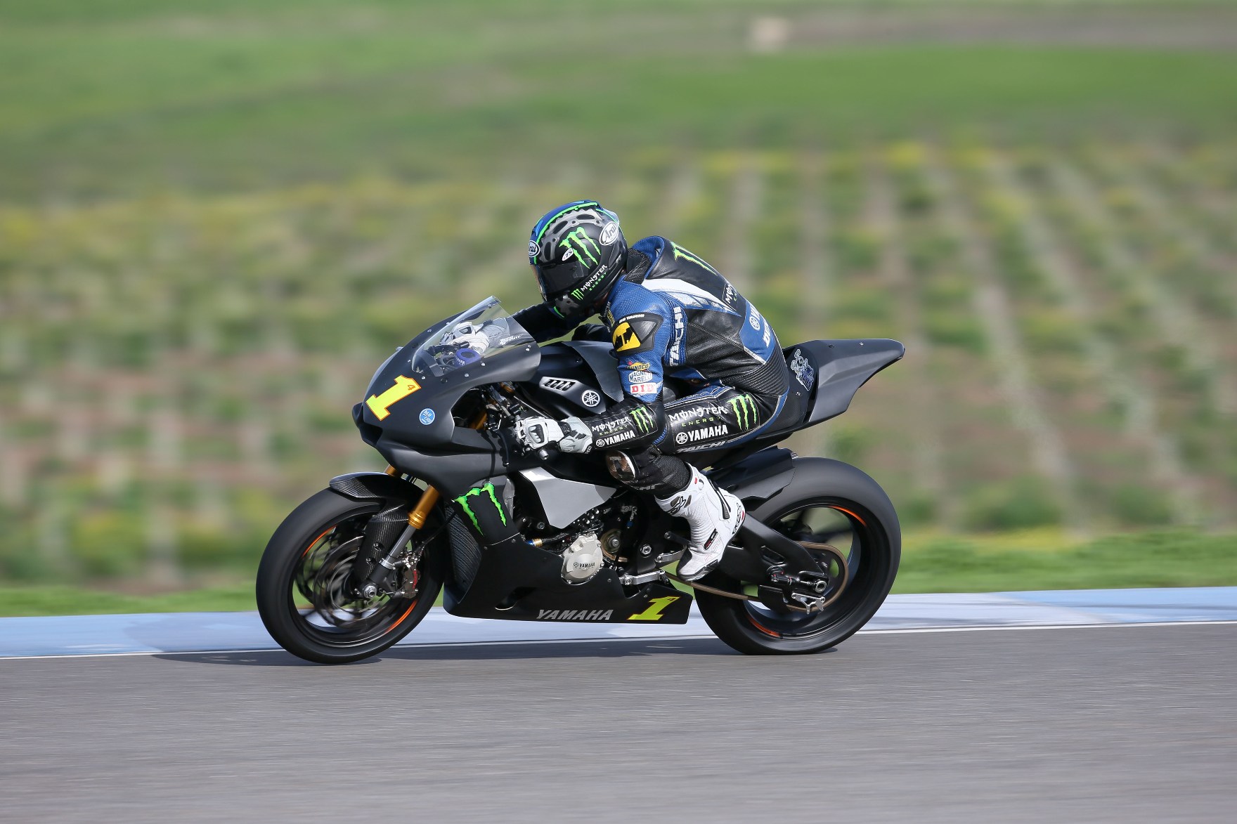 AMA SBK Yamaha R1M 2015 by Graves - DaiDeGas Forum