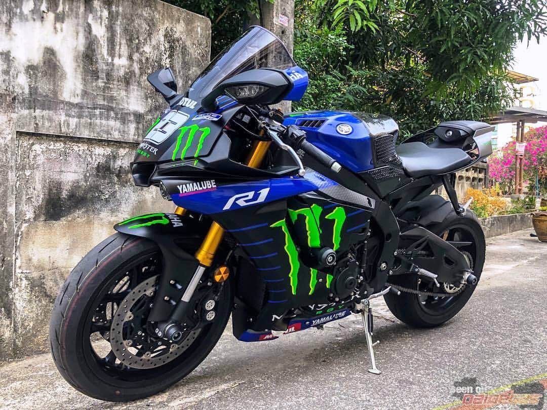 2015 Yamaha R1 R1M colorazioni particolari - DaiDeGas Forum