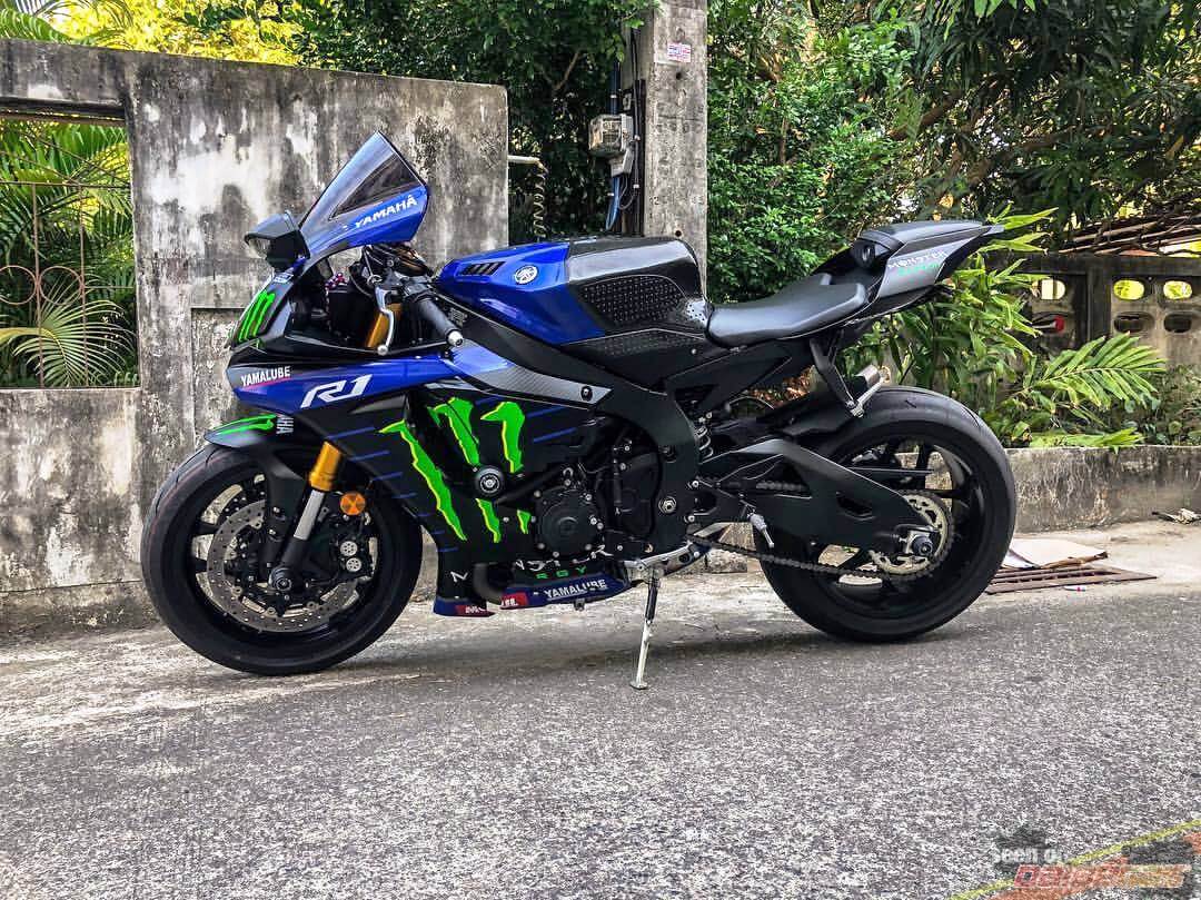 2015 Yamaha R1 R1M colorazioni particolari - DaiDeGas Forum