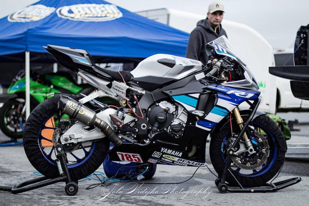 2015 Yamaha R1 R1M colorazioni particolari - DaiDeGas Forum