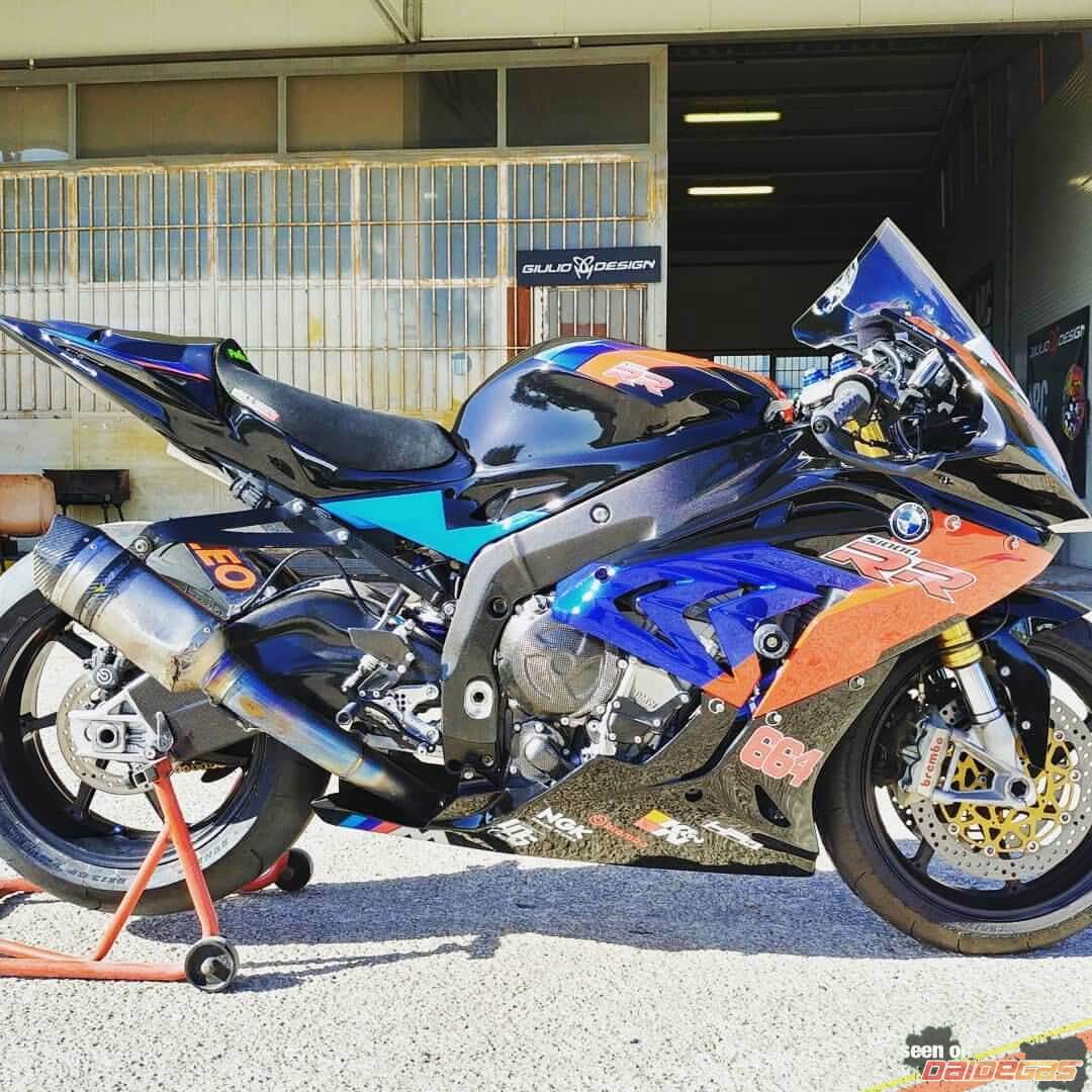 BMW S1000RR colorazioni particolari - DaiDeGas Forum