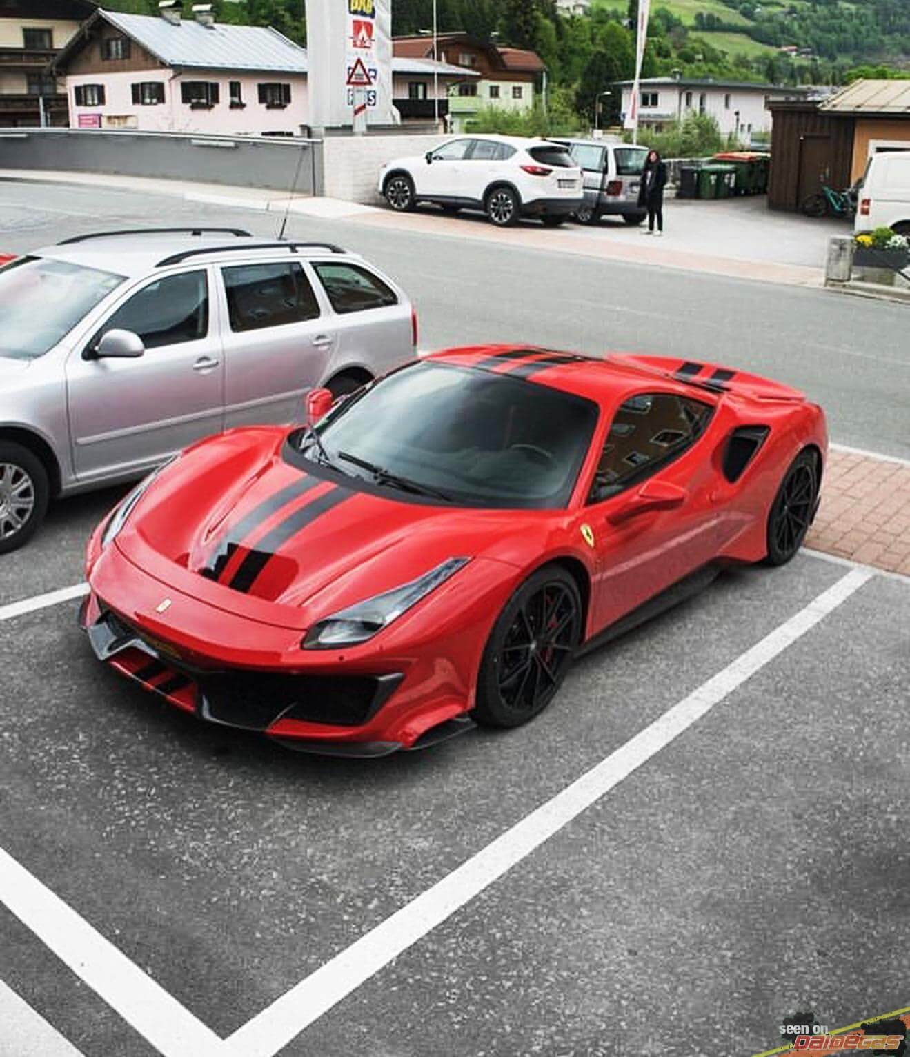 FERRARI 488 PISTA raccolta foto thread - DaiDeGas Forum