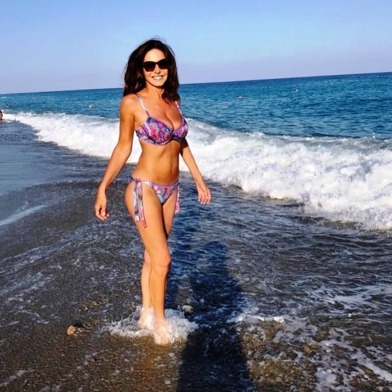 EMANUELA FOLLIERO sexy raccolta foto thread - DaiDeGas Forum