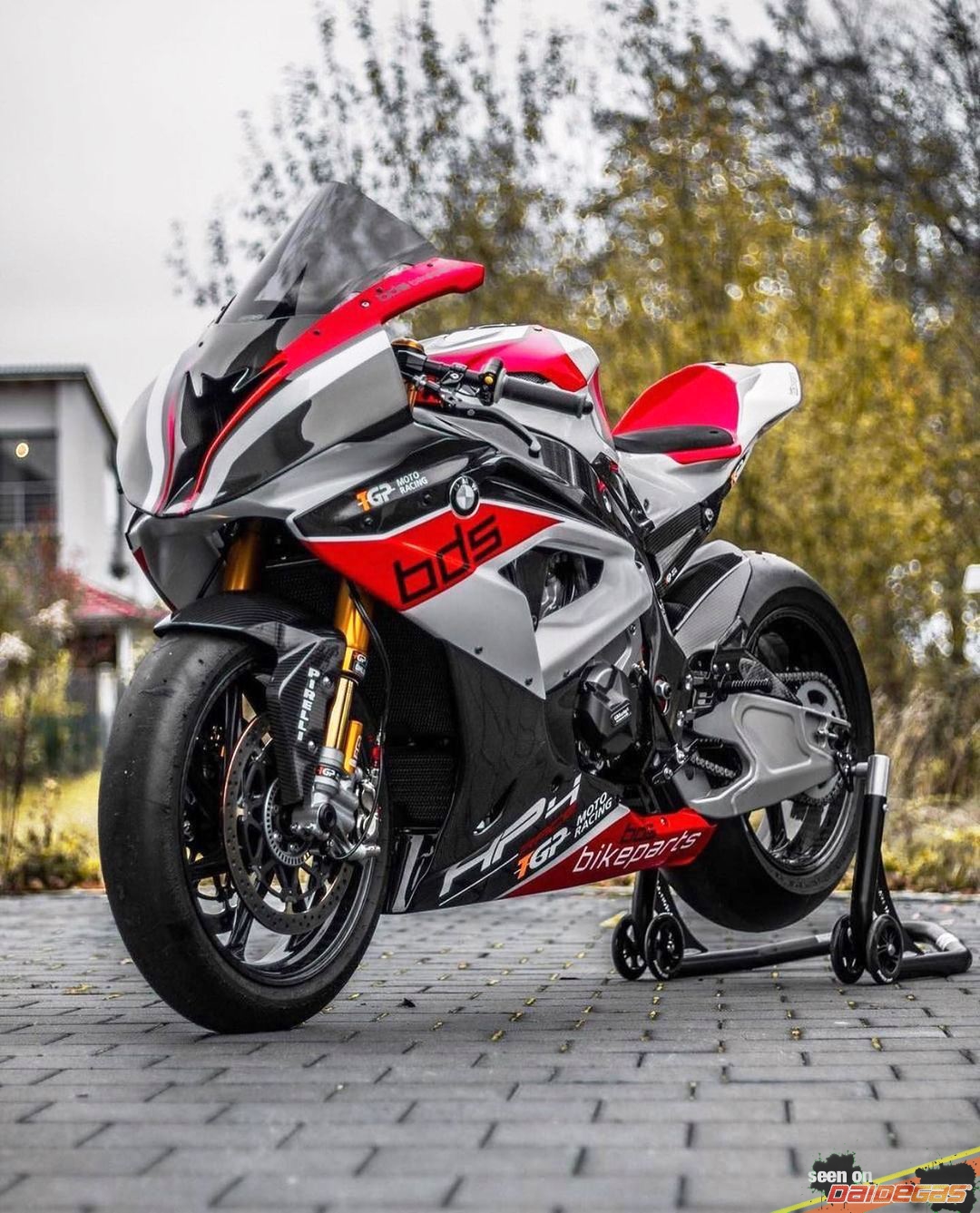 BMW S1000RR colorazioni particolari - DaiDeGas Forum